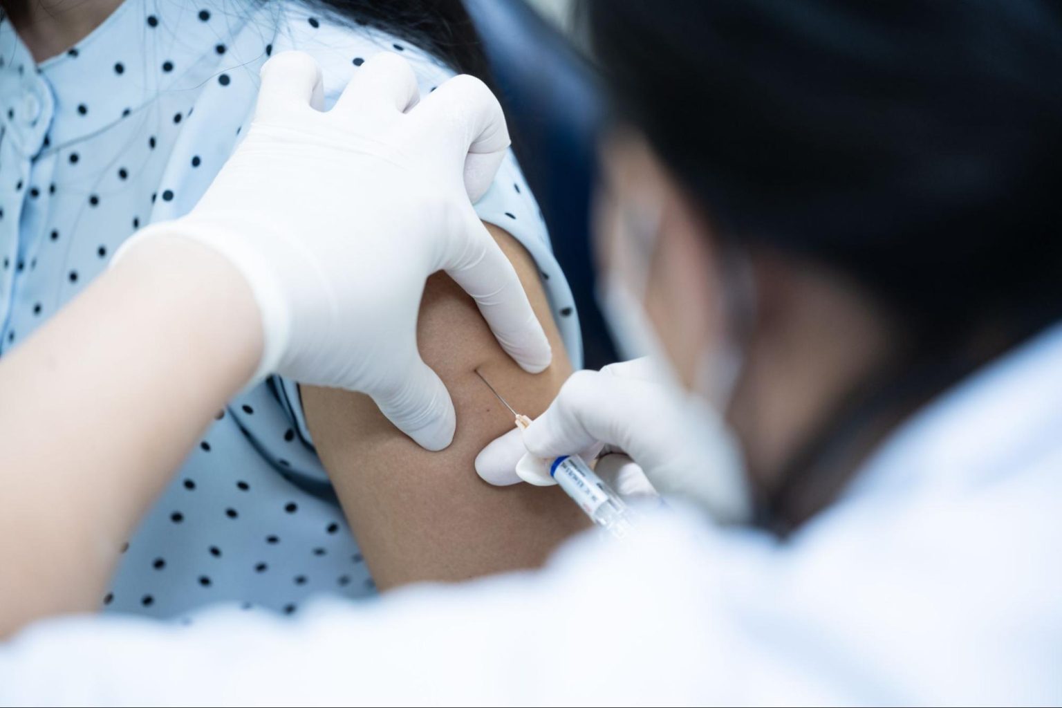 วัคซีน HPV อายุเกิน 45 ฉีดได้ไหม ต้องฉีดกี่เข็ม เช็กก่อนฉีด